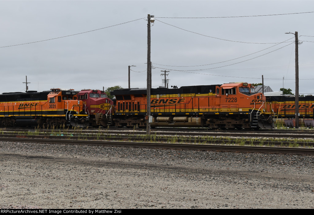 BNSF 7228 3031